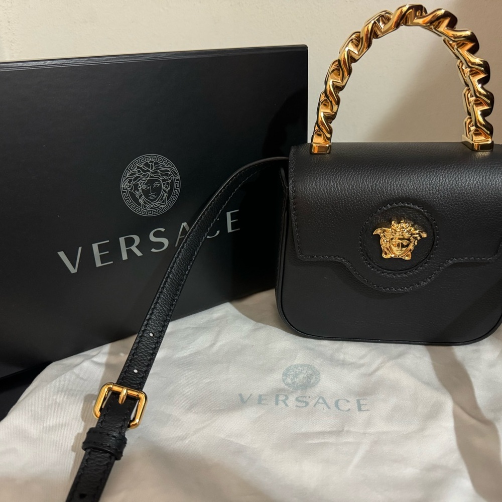 Versace Small Black And Gold Purse - Gem